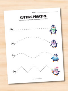Penguin Cutting Activity Printables [Freebie]