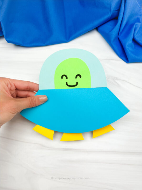 Alien Mother's Day Card Craft For Kids [Free Template]