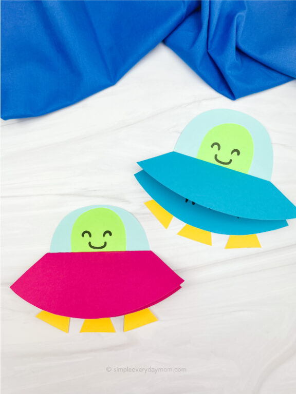 Alien Mother's Day Card Craft For Kids [Free Template]
