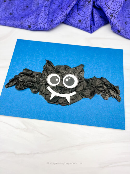 Bat Tissue Paper Craft For Kids [Free Template]