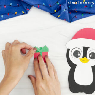 Christmas Penguin Craft For Kids [Free Tempate]