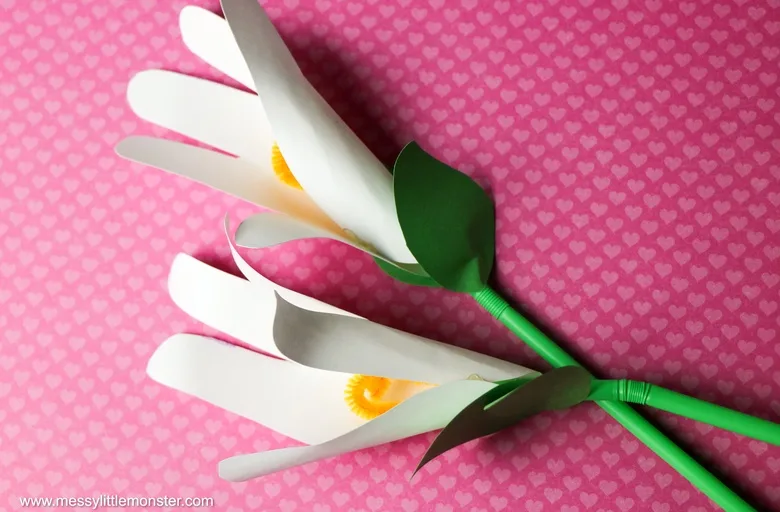 36 Easy & Fun Summer Handprint Crafts for Kids