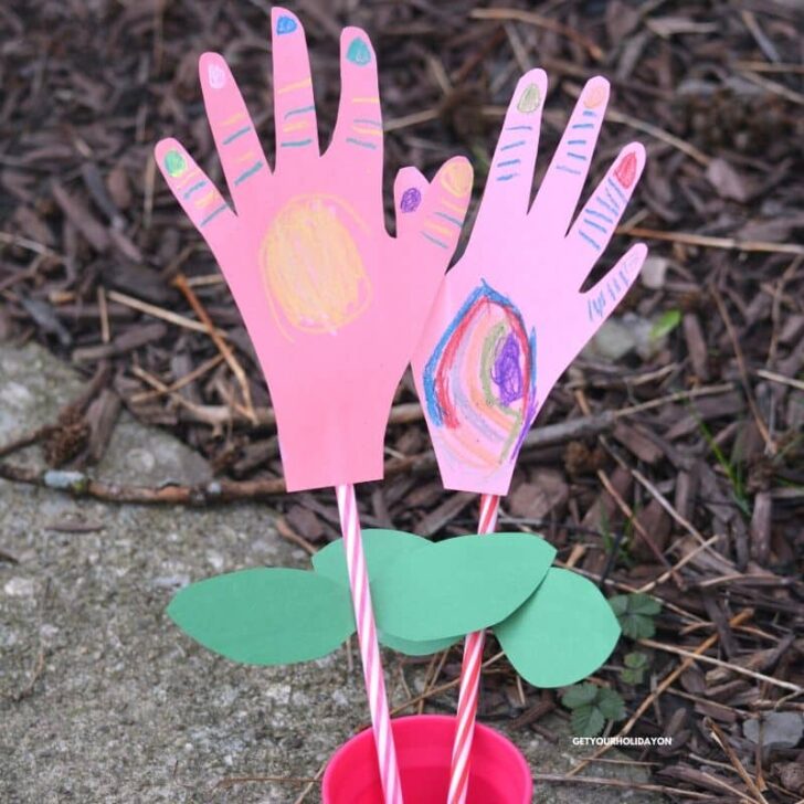 36 Easy & Fun Summer Handprint Crafts for Kids