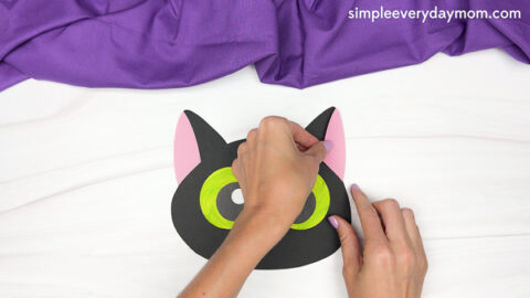 Black Cat Puppet Craft For Kids (Free PDF Template)