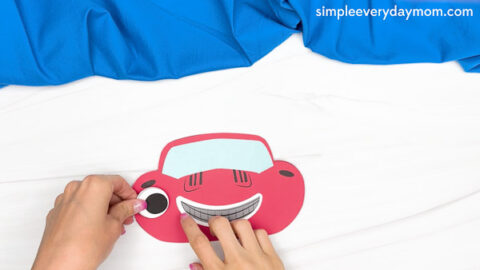 Easy Car Father's Day Craft For Kids [Free PDF Template]