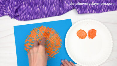 Fork Painted Puffer Fish Craft (Free Printable Template)