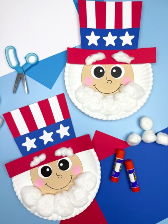 13 DIY Snowman Art Projects For Crafty Kids