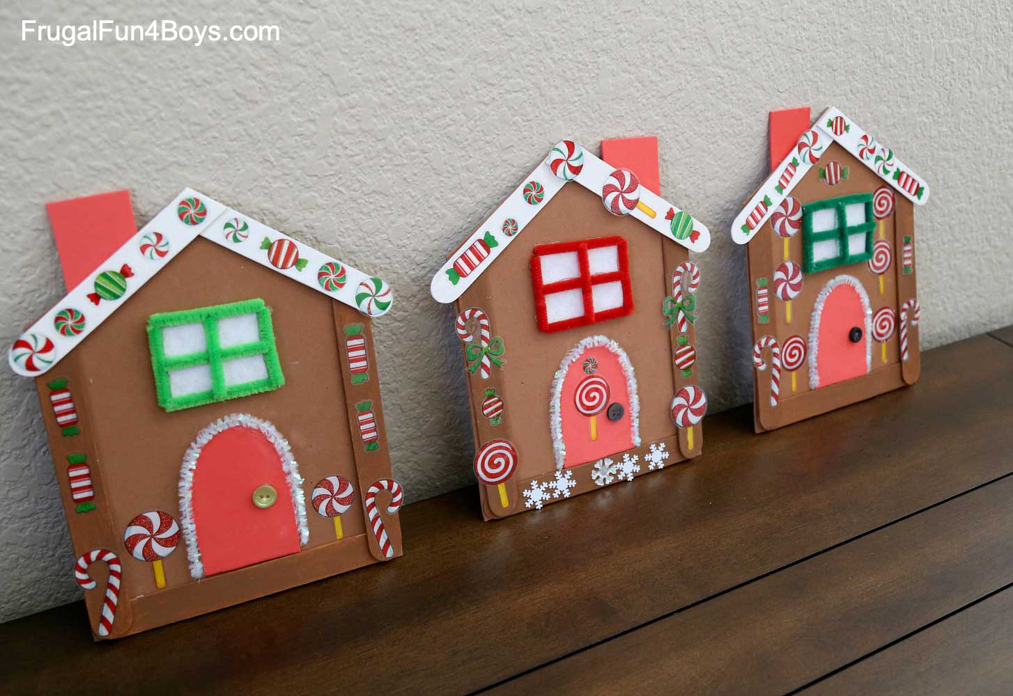 20+ Gingerbread House Crafts Kids Will Love This Christmas