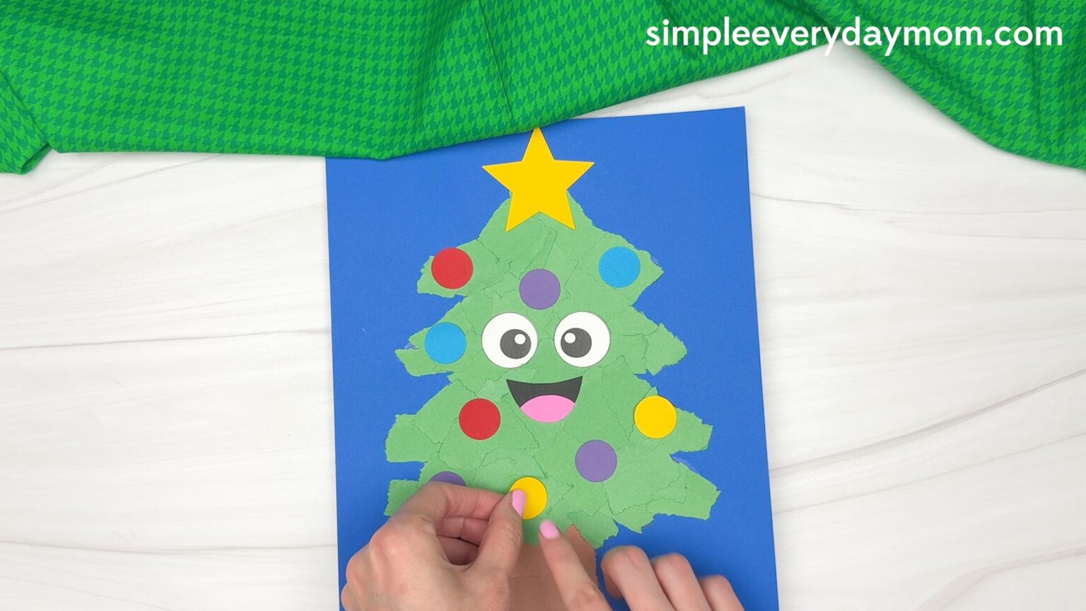 Torn Paper Christmas Tree Craft [Free Printable Template]