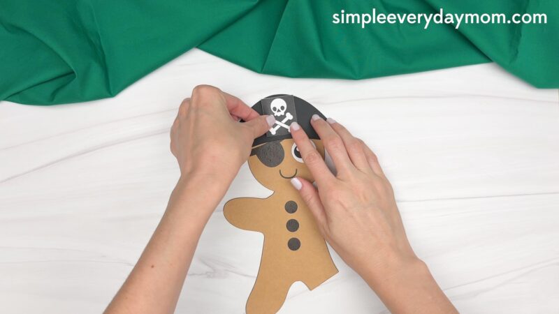 Pirate Gingerbread Man Disguise [Free Printable Template]
