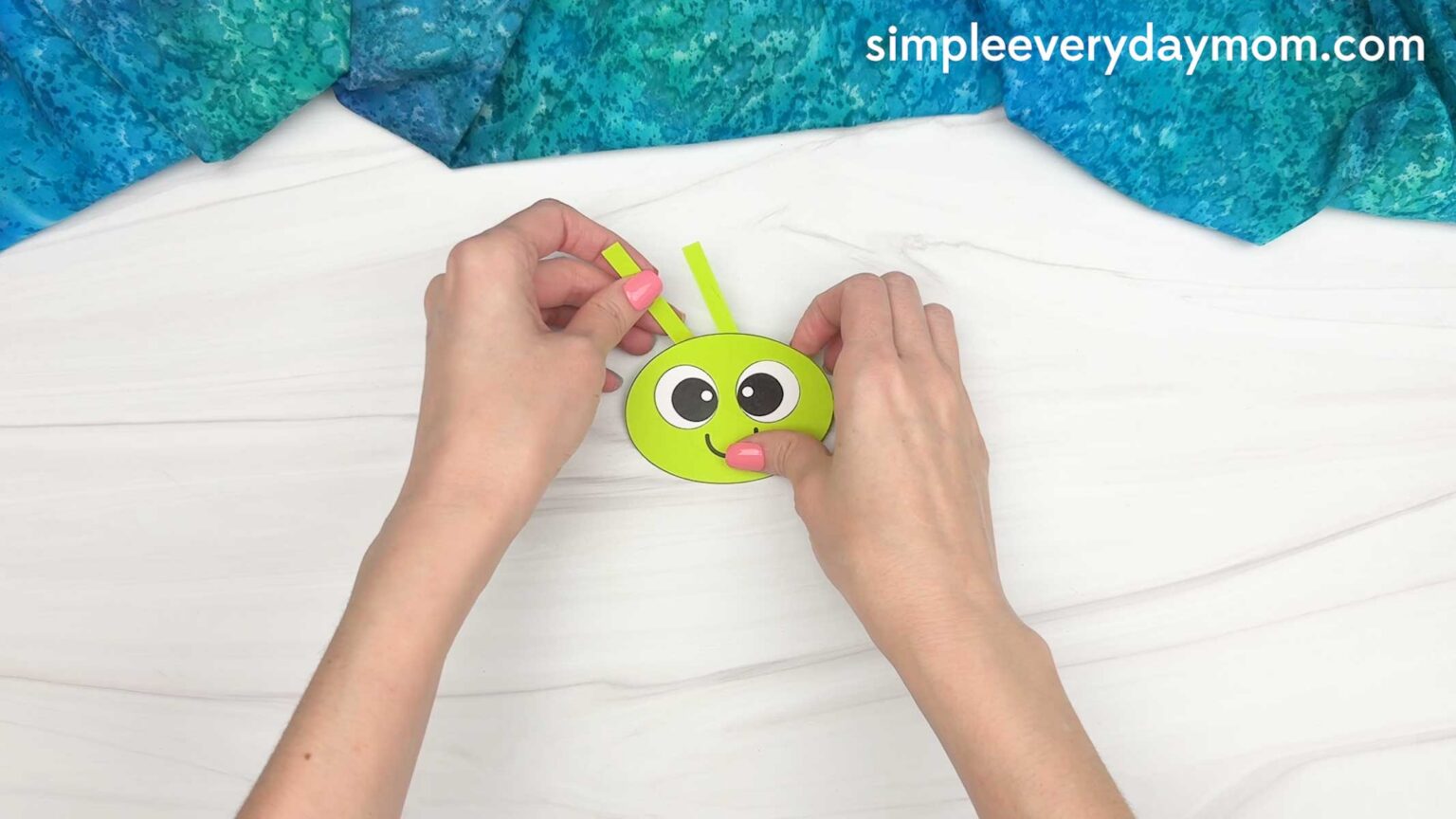 Grasshopper Craft for Kids [Free Printable Template]