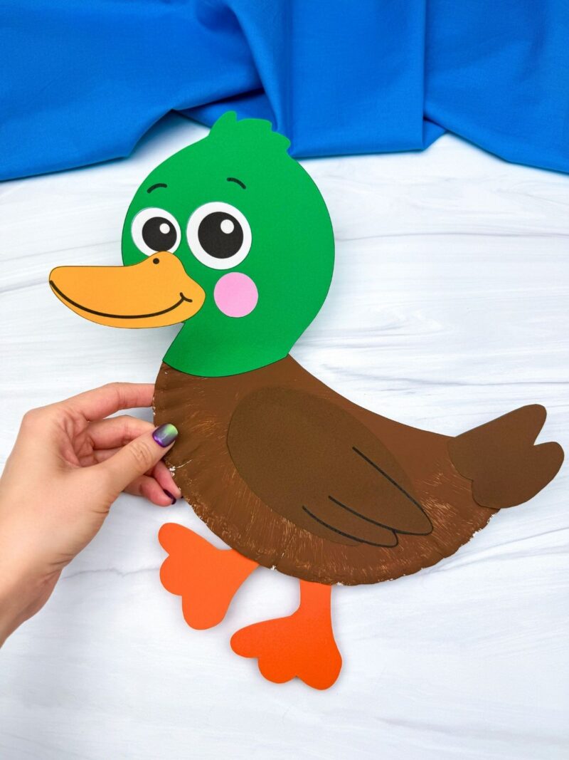 Duck Paper Plate Craft for Kids [Free Printable Template]